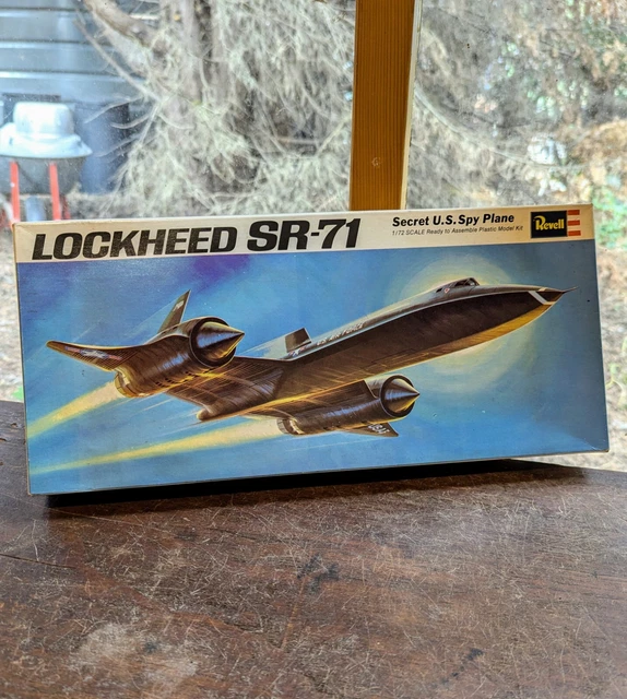 VINTAGE REVELL LOCKHEED Sr-71 Spy Plane Model Aircraft Kit - 1:72, 1969 ...