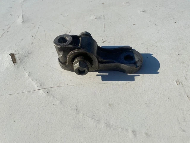 BMW 5 E60 E61 2006 Gearbox mounting bracket 782115147537 GRI29411 £49. ...