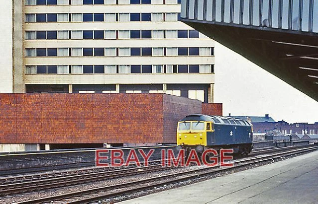 PHOTO LEEDS Station - 1981 Leeds Railway Station Viewed In 1981 With A ...