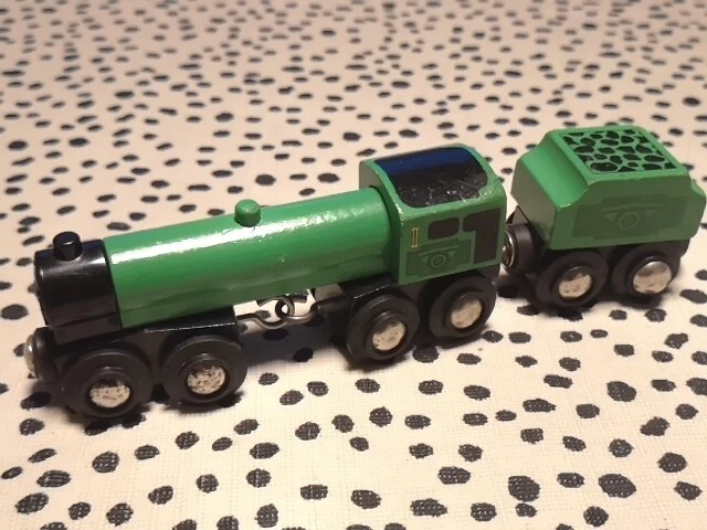 GENUINE VINTAGE BRIO Wooden Railway Green Train locomotive engine ...