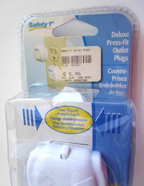 SAFETY 1ST DELUXE Press-Fit outlet child safety plugs kit 8 pack ...