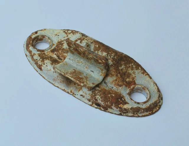 WW2 ORIGINAL GERMAN Luftwaffe 300L Drop Tank Steel Mount EUR 50,56 ...