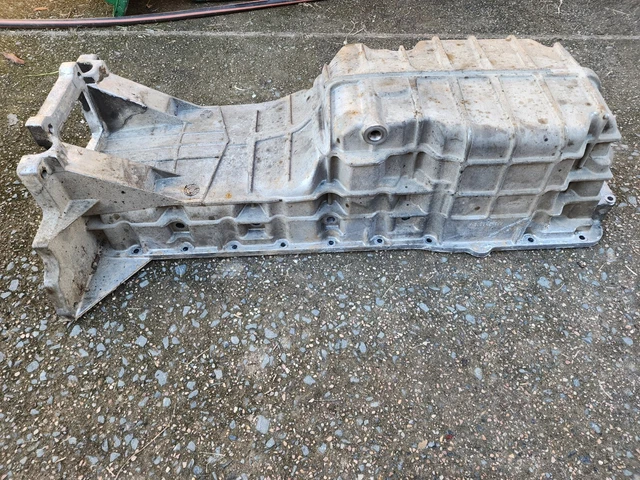 FORD BA BF Falcon 6 Cyl Sump With Oil Pickup / Girdle Genuine $315.00 ...