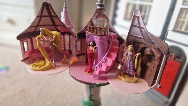 DISNEY STORE TANGLED Rapunzel 17" Tower Castle Playset & Figures Toy £9 ...