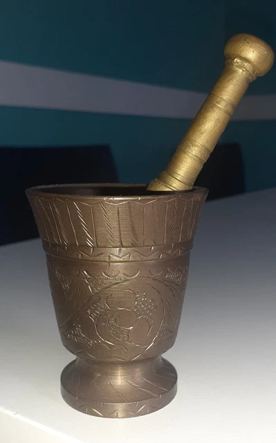 ANCIEN MORTIER DE PHARMACIEN EN BRONZE / avec Pilon , Outil Ancien ...