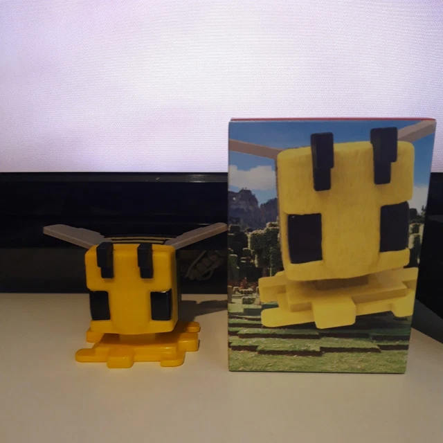 MINECRAFT MCDONALDS HAPPY Meal Toy (Ultra Rare) - Bee 🐝 £10.60 ...