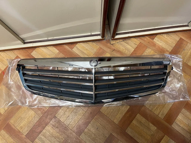 GRILLE DE CALANDRE MERCEDES EUR 110,00 - PicClick FR
