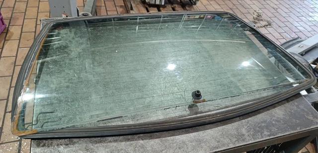 ORIGINAL MERCEDES-BENZ W124 Estate S124 Rear Window Glass Rear £127.12 ...