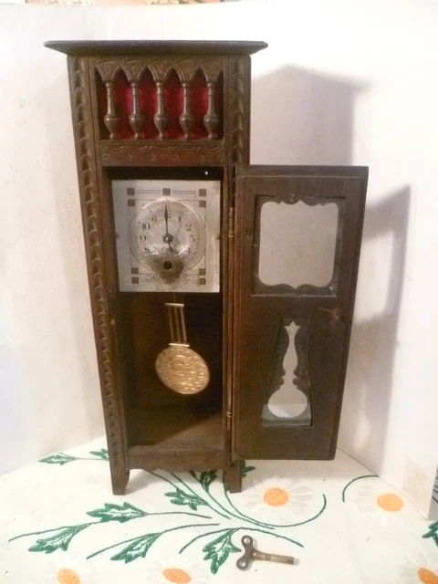 COMTOISE BRETONNE MINIATURE ancien meuble de poupée bois collector EUR 25,00 - PicClick FR