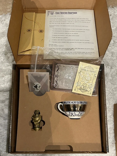 DISNEY HAUNTED MANSION Ghost Post - Complete Limited Edition Set of 3 ...