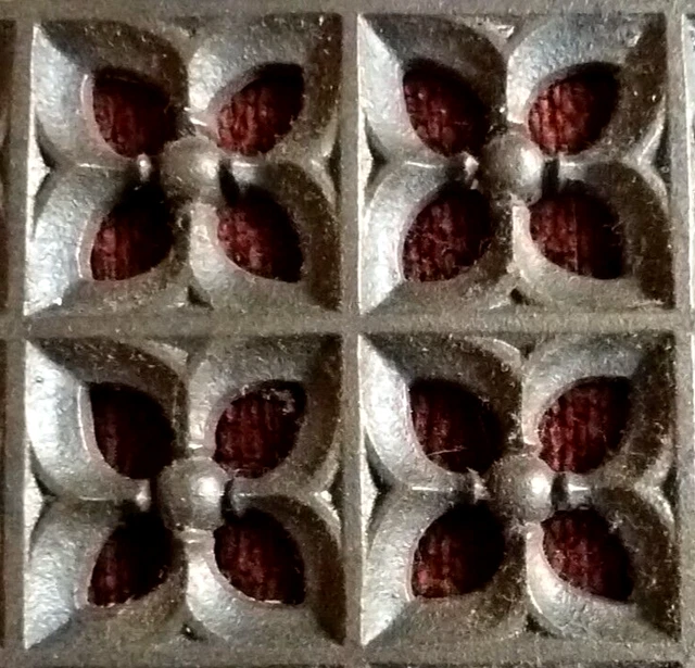 ANTIQUE VICTORIAN GOTHIC Cast Iron Panel Church Floor Grille Heating ...