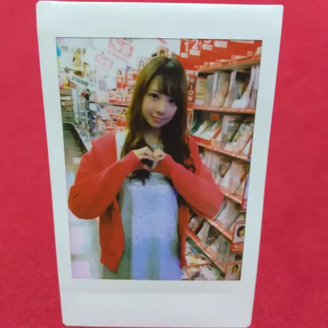 Japanese Sexy Idol Rion Lara Anzai Shion Utsunomiya Cheki 1 £22 08