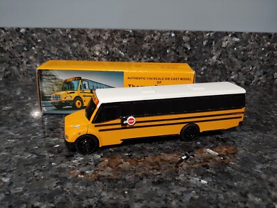 THOMAS BUILT BUSES 1/54 Scale Saf-T-Liner C2 Diecast Model School Bus £ ...