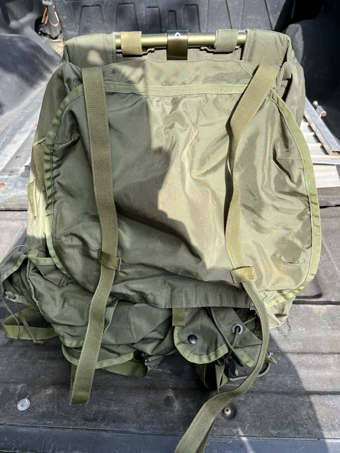 MILITARY ISSUED FIELD Pack, Combat, Nylon, large LC-1 Backpack $29.99 ...