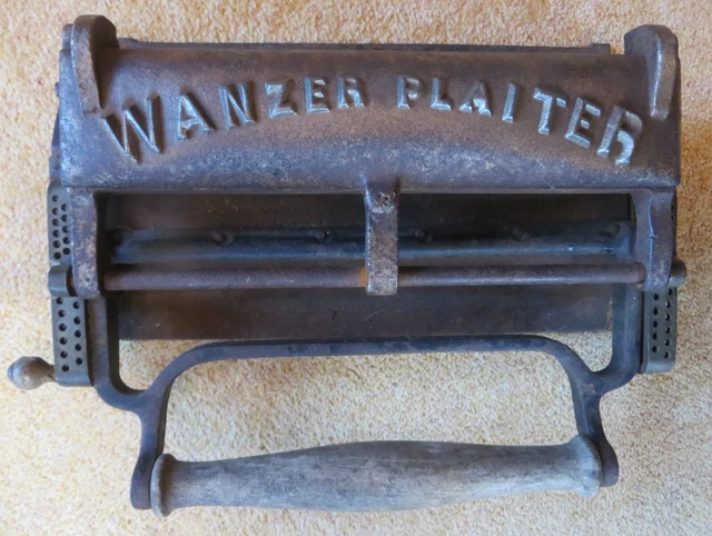 VINTAGE WANZER PLAITER U.S.A rare sewing machine attachments ...