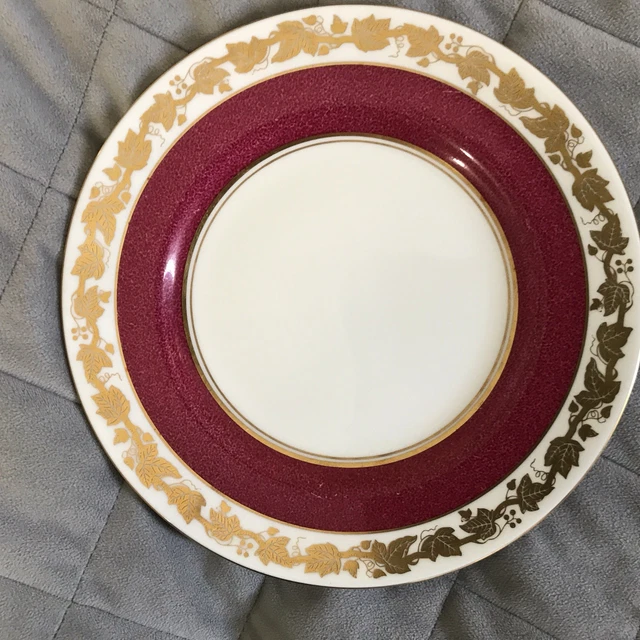 WEDGWOOD WHITEHALL POWDER Ruby Red Gold 8inch 20cm Bone China Plate. £6 ...