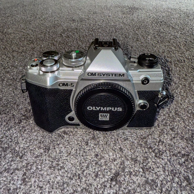 OM SYSTEM OM-5 20.4MP Mirrorless Camera - Silver (Body Only - RRP $1649 ...