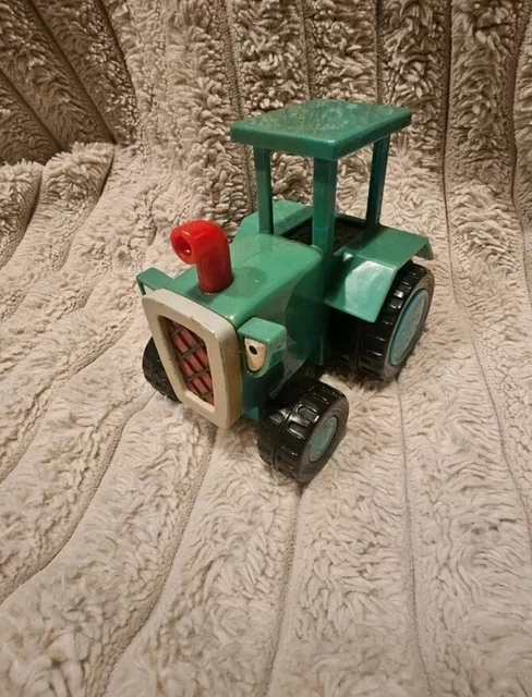 TRAVIS BOB THE Builder the Tractor vehicle Collectable Cbeebies Toy £5. ...