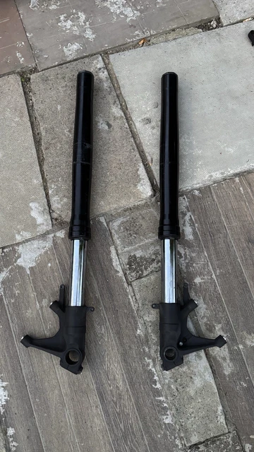 GENUINE HONDA CB 1000 R SHOWA SFF BP Front Fork Legs 2018 + Models £720 ...