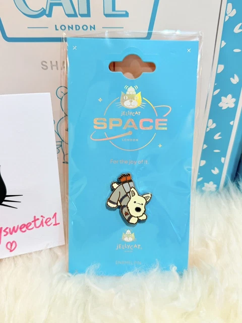 JELLYCAT MUNRO SCOTTIE Dog Space Outfit Pin Badge - Brand New & 100% ...