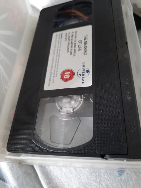 MONTY PYTHON'S THE Meaning of Life VHS Tape Plus A Short Film Cert 18 EUR 4,68 - PicClick IT