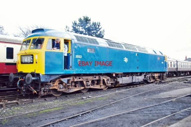 PHOTO (4) Br Class 47 No 47 105 Ex D1693 At Toddington Gwr 3/10 £1.85 ...