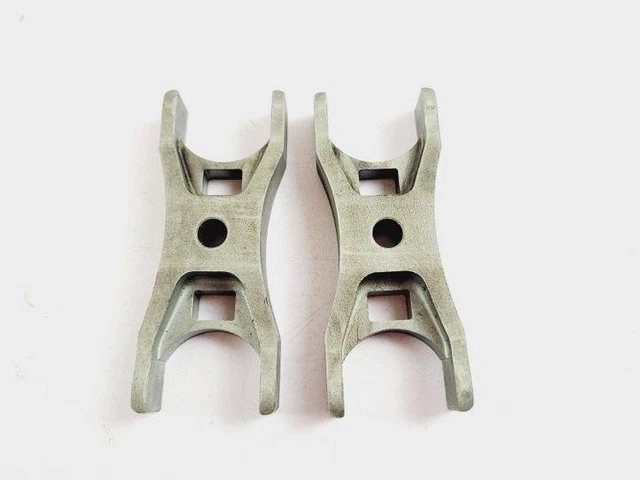 SKODA SUPERB III Estate 3V5 04L216 04L216EHH 04L216V210 Porte-buse ...