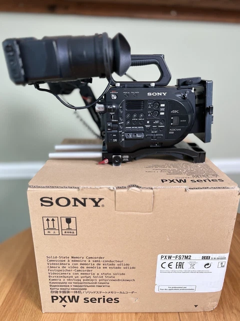 PACCHETTO FOTOCAMERA SONY PXW-FS7 MK2 4K. EUR 2.962,30 - PicClick IT