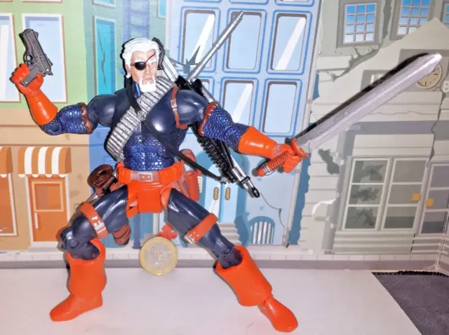 DEATHSTROKE DC UNIVERSE Classics DCUC BATMAN ARROW Mattel Action Figure ...