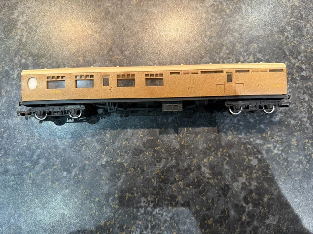 HORNBY OO LNER Coach Teak No. 1870 brake composite £11.99 - PicClick UK