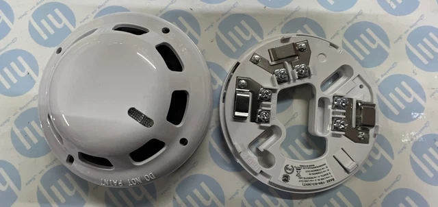 HOCHIKI SOC-E3N CONVENTIONAL Photoelectric Smoke Detector white *new* £ ...