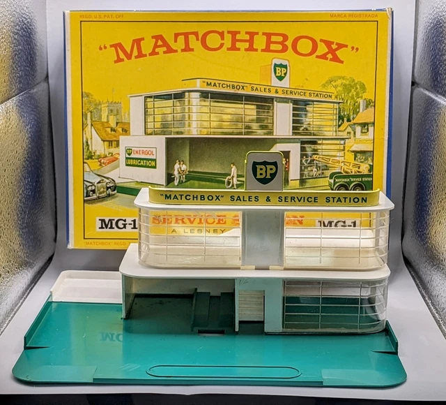 MATCHBOX LESNEY MG-1B(2) BP Service Station Garage 1964 original ...