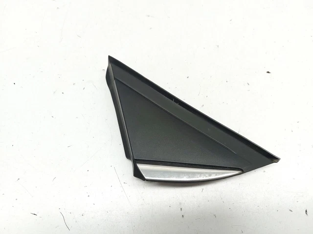RENAULT MEGANE MK4 2017 Exterior Window Corner Panel Trim Front Right ...