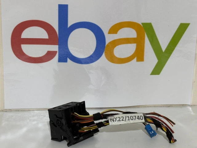 GENUINE MERCEDES-BENZ WIRING Loom Harness Plug Connector A0015456930 ...