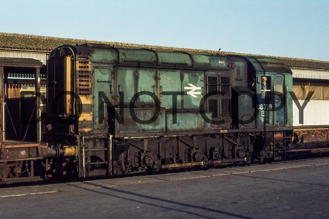 UK DIESEL TRAIN Railway Photograph Of Class 08 Shunter 08778 Loco. Rm08 ...