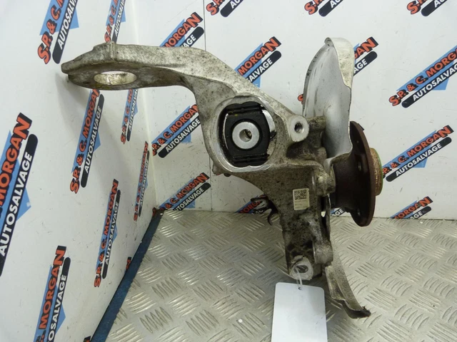 AUDI A6 C7 Mk4 Hub / Stub Axle Right Rear With 2 Pin Sensor 4G0505432E ...