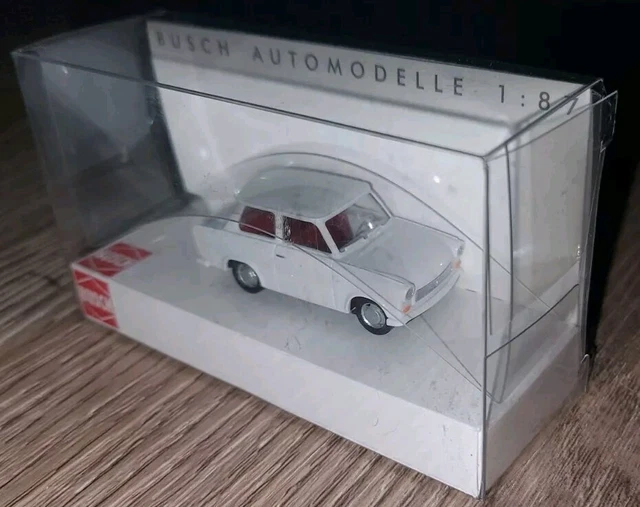 BUSCH H0 TRABANT 601 deLuxe Trabi Trabbi H0 NEU! 1:87 EUR 10,00 ...