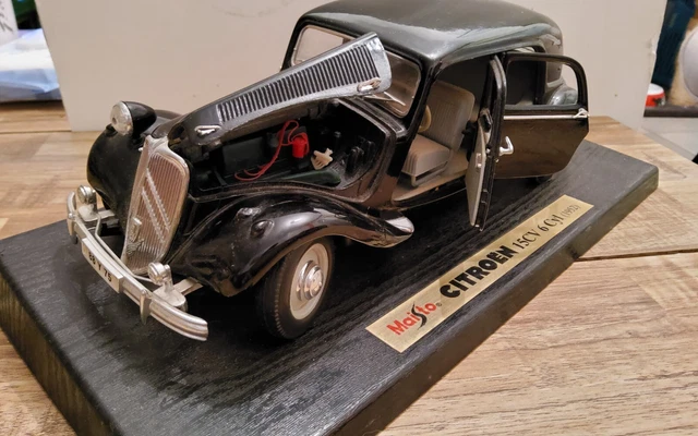 CITROËN TRACTION 15SIX 1952 maisto norev minichamps 1/18 incomplet EUR ...