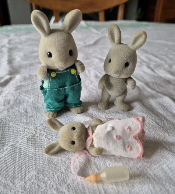VINTAGE SYLVANIAN FAMILIES Babblebrook Grey Rabbits Family Original ...