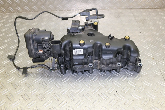 VW POLO 6R1 1,2 TDi Ansaugkrümmer Brücke 03P129711D 03G906051E ...