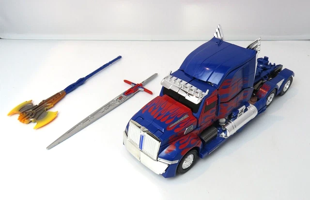 TRANSFORMERS CALIBUR OPTIMUS Prime The Last Knight Leader Class ...