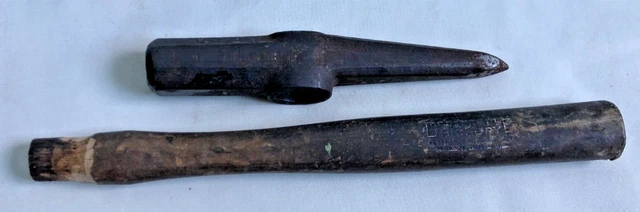 VINTAGE RAILWAY RAILROAD Spike Track Hammer & O.P. Link USA Shaft £26. ...