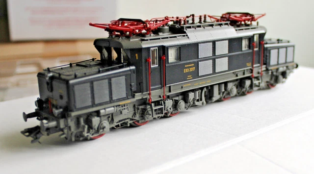 MÄRKLIN 37871 UNGELAUFENE DB E-Lok E93 Sondermodell digital mfx + Sound ...