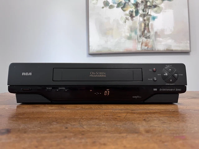 RCA MODEL VR323 VCR Video Cassette Recorder VHS Entertainment Series £9 ...