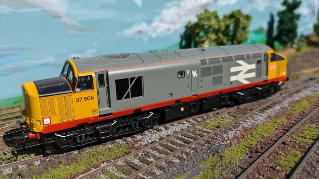 BACHMANN CLASS 37 506 Br Railfreight Grey Red Stripe 32-387 Dcc Fitted ...