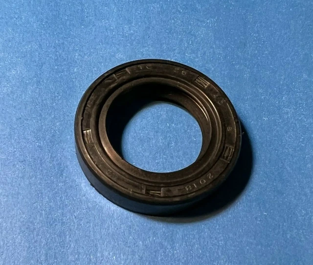 YAMAHA CRANK OIL Seal 93102-25061 93102-25121 DT125 DT175 IT250 XT500 ...