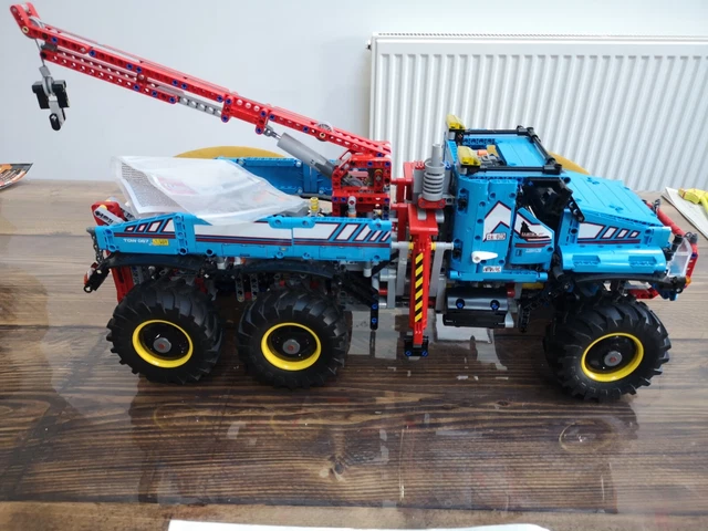 LEGO TECHNIC 42070 6x6 All Terrain Tow Truck £47.00 - PicClick UK