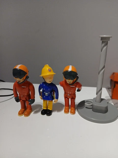 FIREMAN SAM TOM Thomas Air Pilot Blue Bell Toy Action Figure X3 And ...