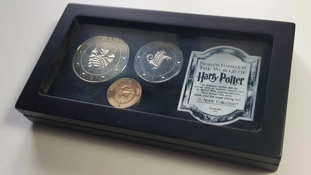 HARRY POTTER - Gringott’s Bank Coin Collection Set - The Noble ...