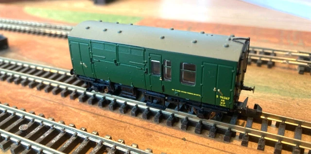 GRAHAM FARISH 370-185 British Railways Mark 1 Horse Box S96367 Coach ...